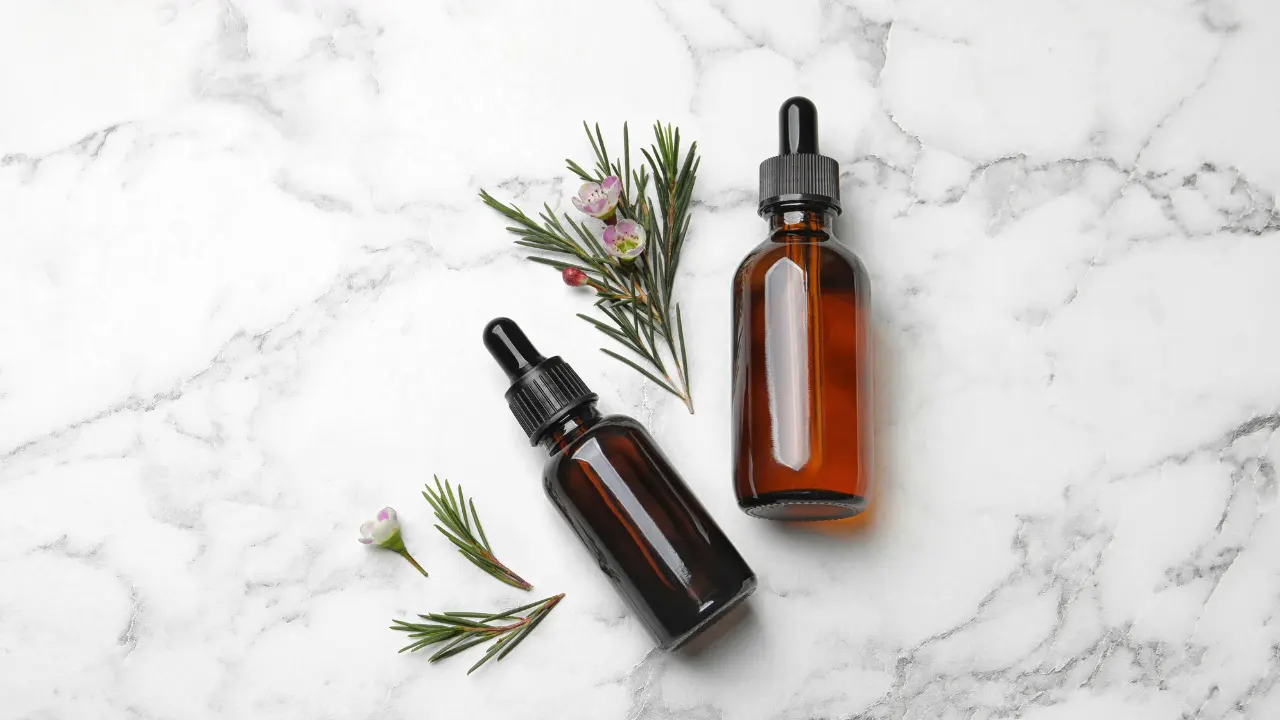 Tea Tree Oil: Benefits, Dosage, Side Effects, Drug Interactions, and ...